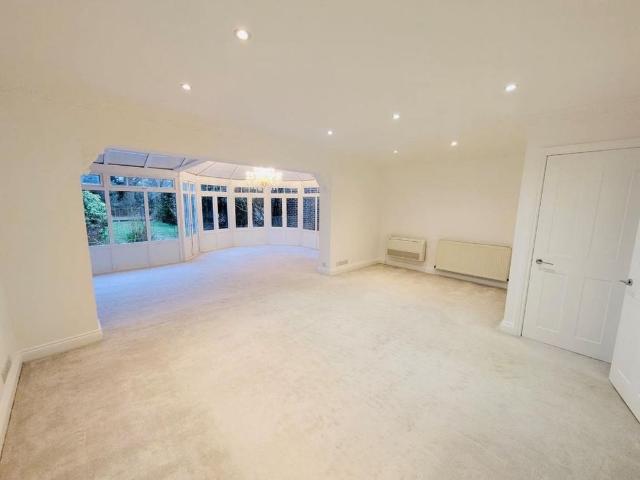 4 bedroom house to rent