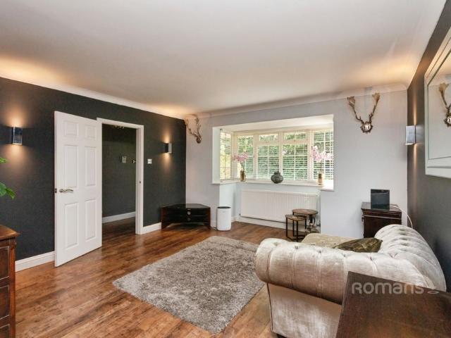 4 bedroom house to rent