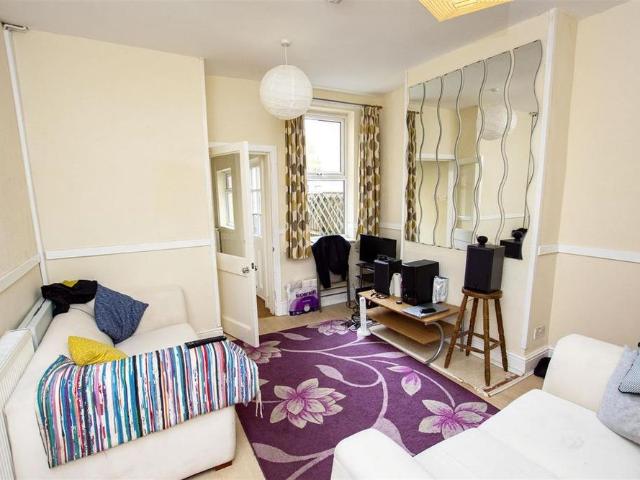 4 bedroom house to rent