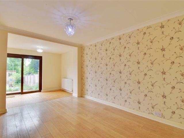 4 bedroom house to rent