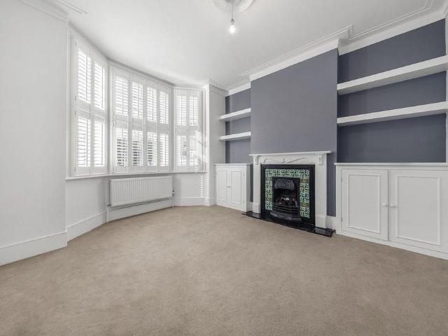 4 bedroom house to rent