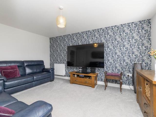 4 bedroom house to rent