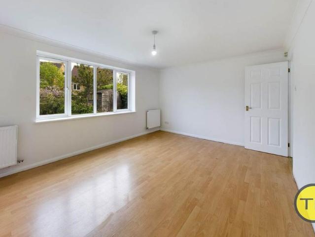 4 bedroom house to rent