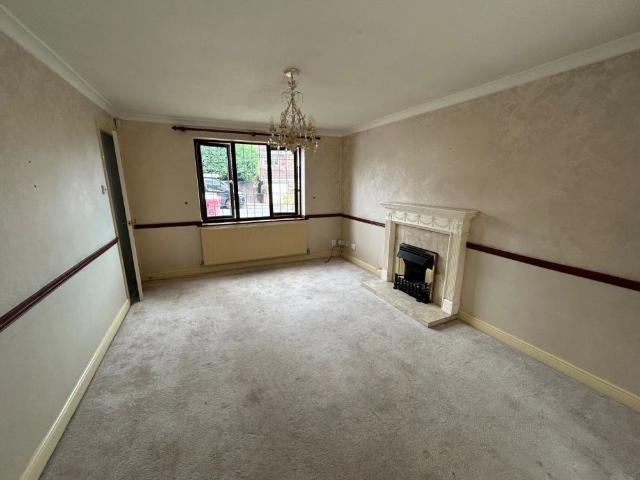 4 bedroom house to rent