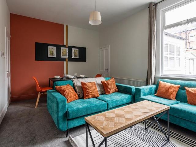 4 bedroom house to rent
