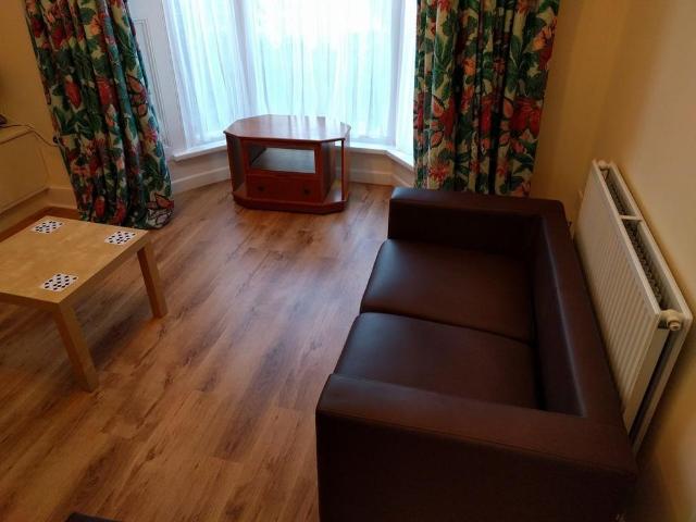 4 bedroom house to rent