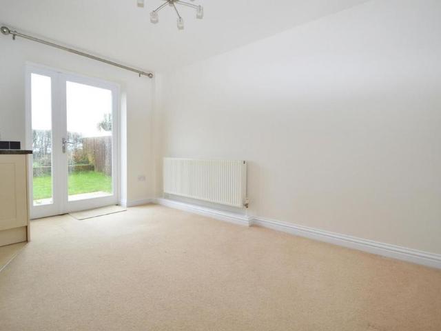 4 bedroom house to rent