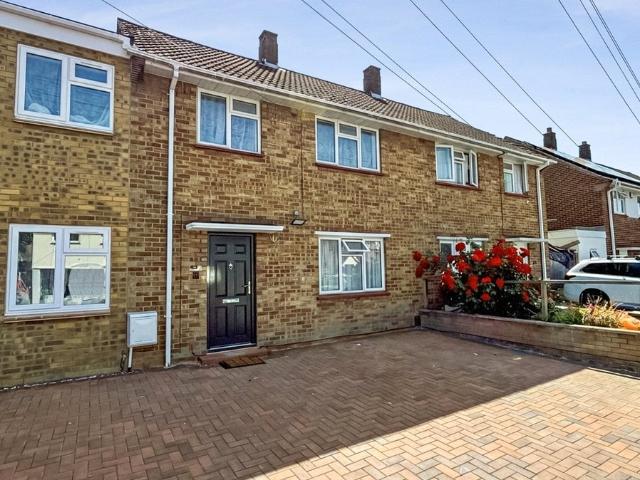 4 bedroom house to rent