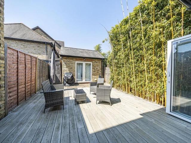 4 bedroom house to rent