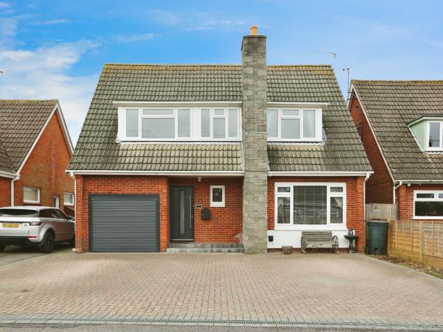 4 bedroom house to rent