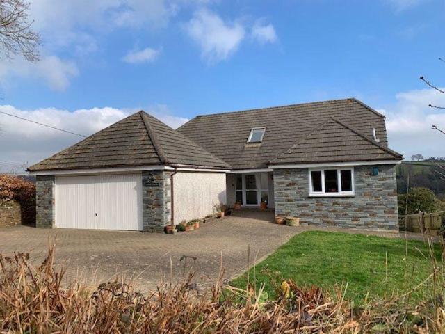 4 bedroom house to rent
