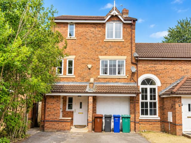 4 bedroom house to rent