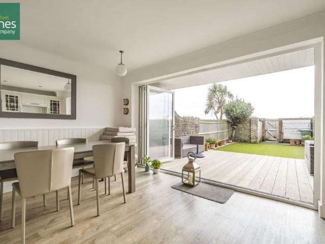 4 bedroom house to rent