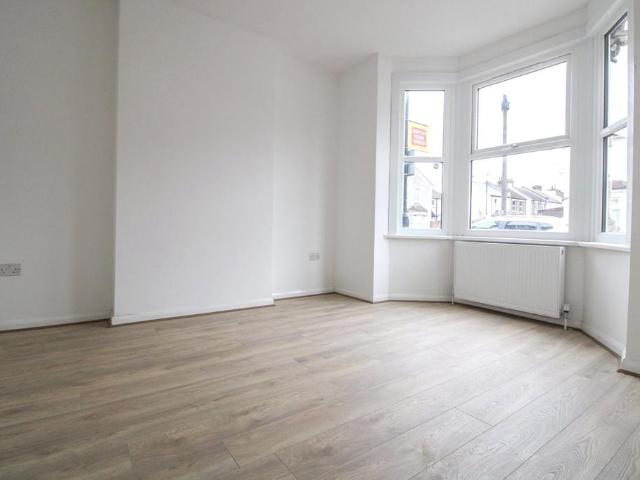 4 bedroom house to rent