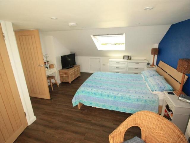 4 bedroom house to rent