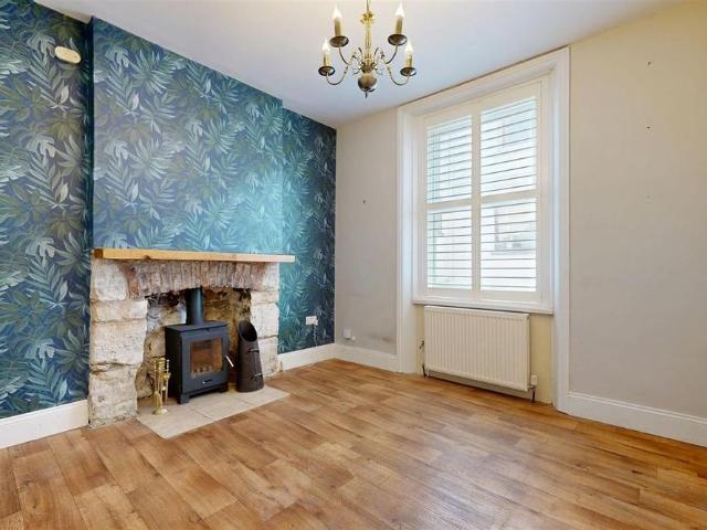 4 bedroom house to rent