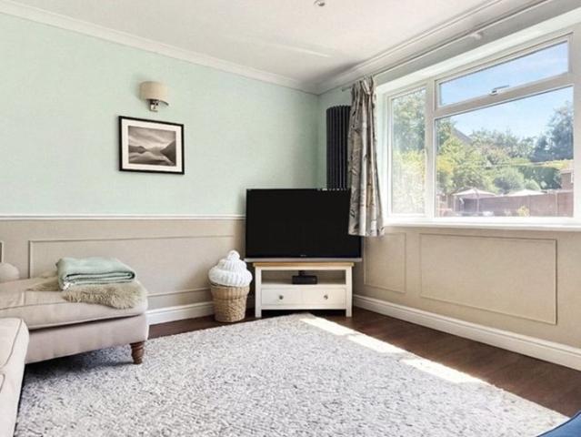 4 bedroom house to rent