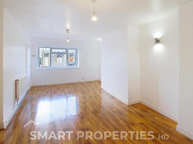 4 bedroom house to rent