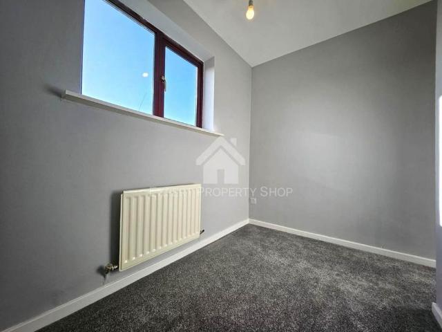 4 bedroom house to rent