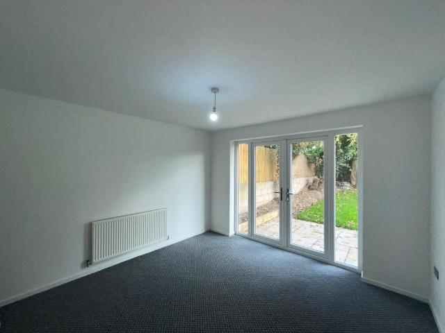 4 bedroom house to rent