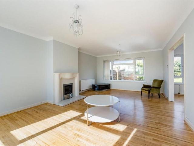 4 bedroom house to rent
