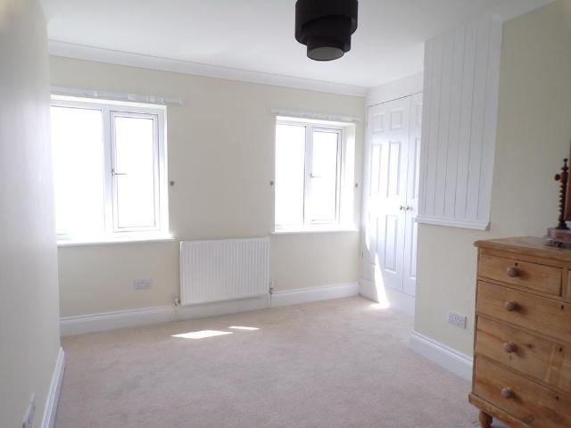 4 bedroom house to rent