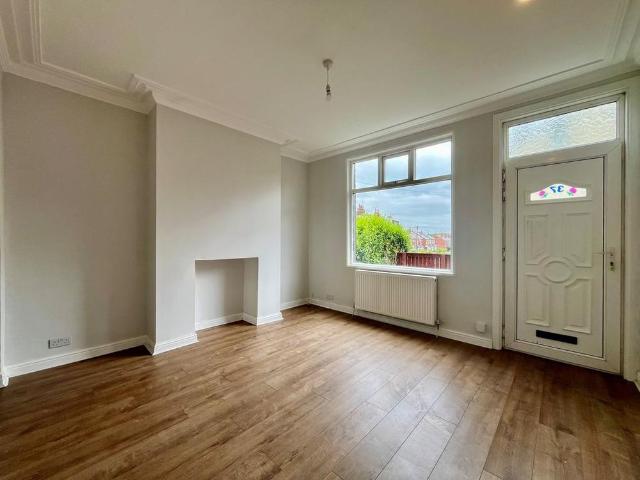 4 bedroom house to rent