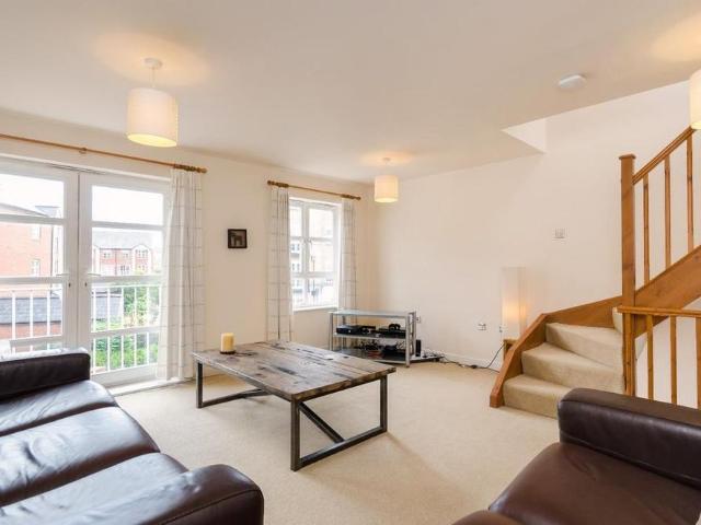 4 bedroom house to rent