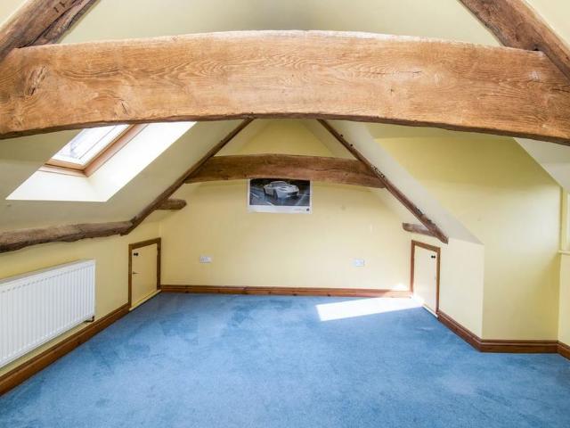 4 bedroom house to rent