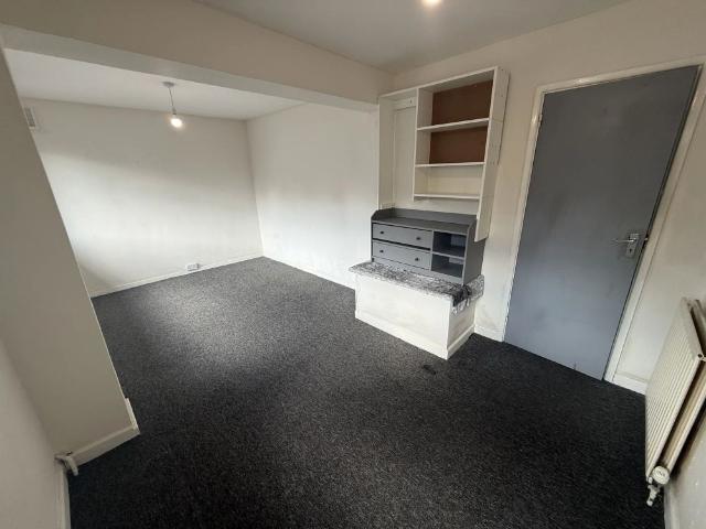4 bedroom house to rent