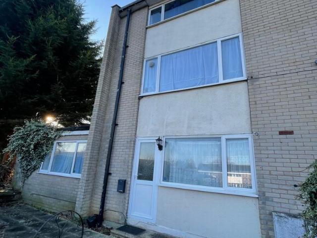 4 bedroom house to rent