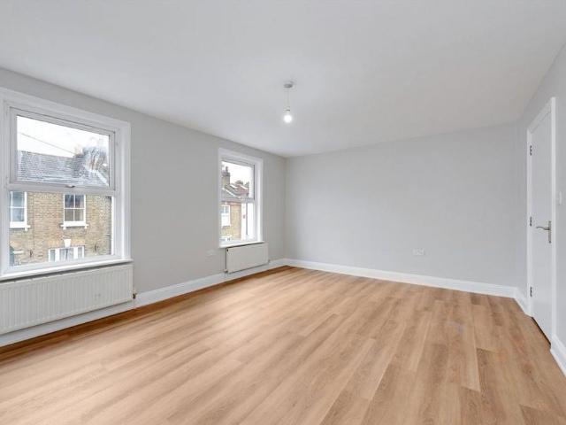 4 bedroom house to rent