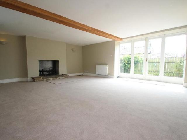 4 bedroom house to rent