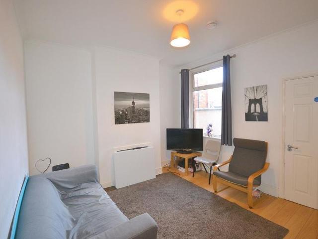 4 bedroom house to rent