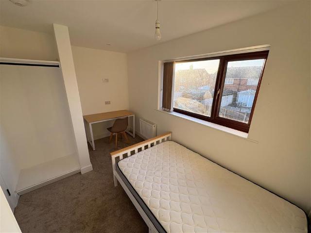 4 bedroom house to rent