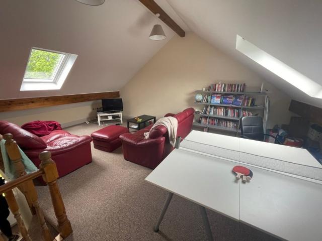 4 bedroom house to rent