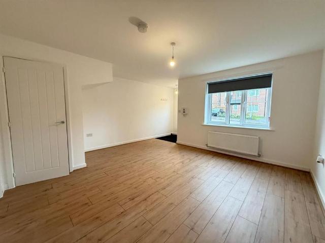4 bedroom house to rent