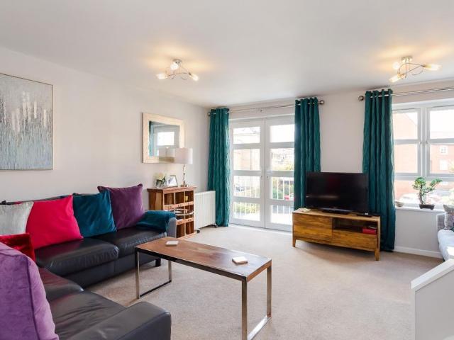 4 bedroom house to rent