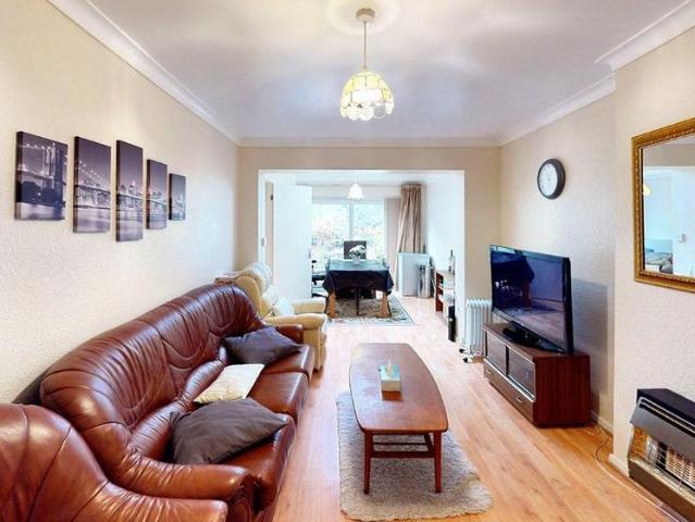 4 bedroom house to rent