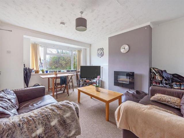 4 bedroom house to rent
