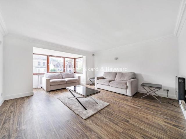4 bedroom house to rent