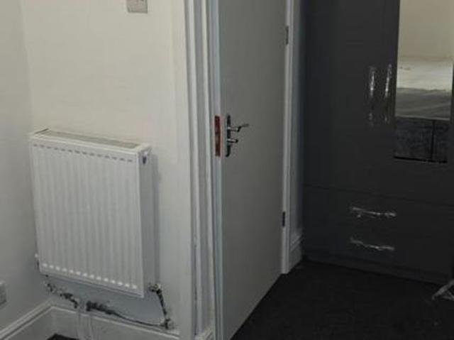 4 bedroom house to rent