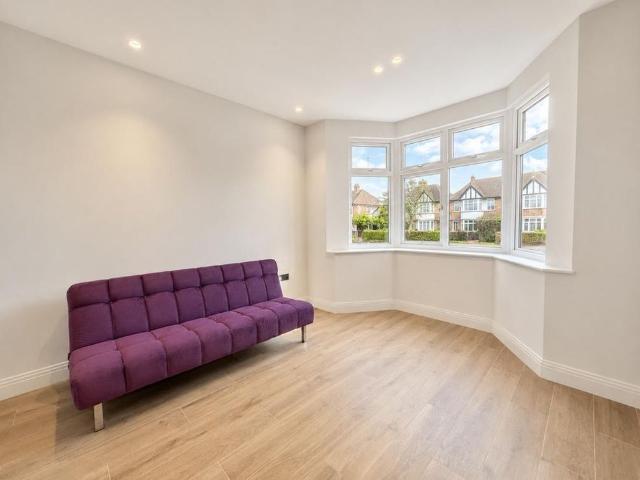 4 bedroom house to rent