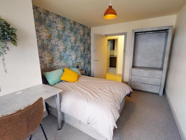4 bedroom house to rent