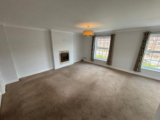 4 bedroom house to rent