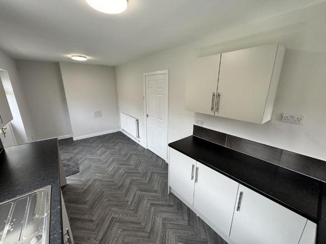 4 bedroom house to rent