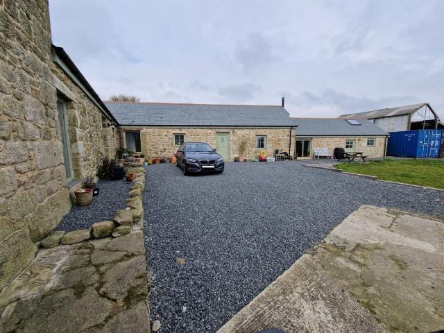 4 bedroom House To Rent