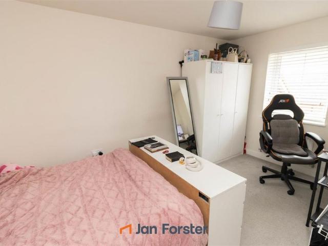 4 bedroom house to rent