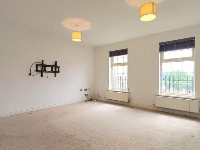 4 bedroom house to rent