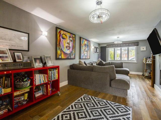 4 bedroom house to rent
